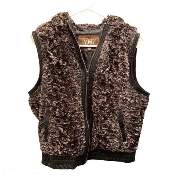 YMI | Jackets & Coats | Ymi Faux Fur And Vegan Leather Zip Front Vest ...
